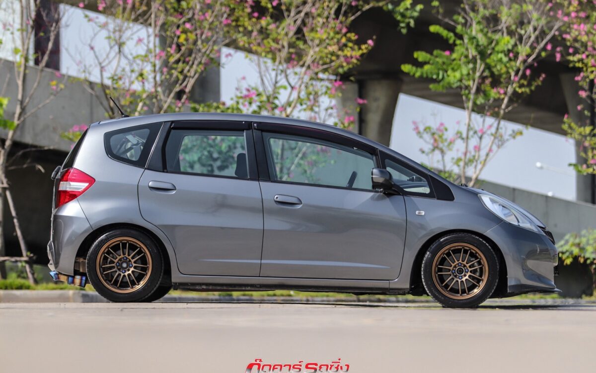 Honda Jazz GE แต่งสวย ของแต่งล้นๆ สีนี้ วัยรุ่นนิยม รถซิ่ง รถแต่ง ขาย ...
