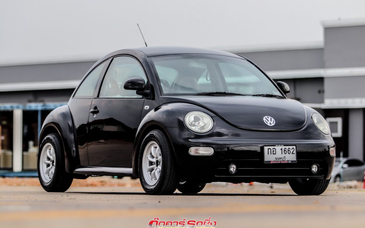 Volkswagen New Beetle 2010 สวยๆ น่ารักๆ ขับไปไหนมีแต่คนมอง ขาย แลก เทิร์น 0994562455 Line id ...