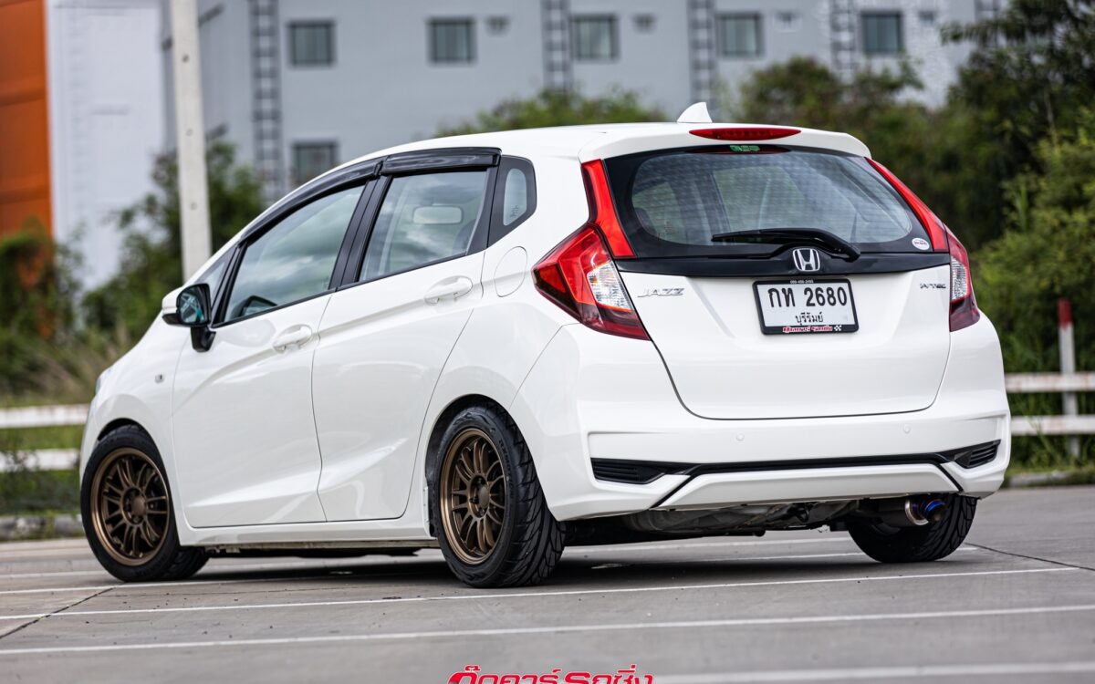 Honda Jazz GK มือสอง แต่งสวย โทร 099 456 2455 id aoddet