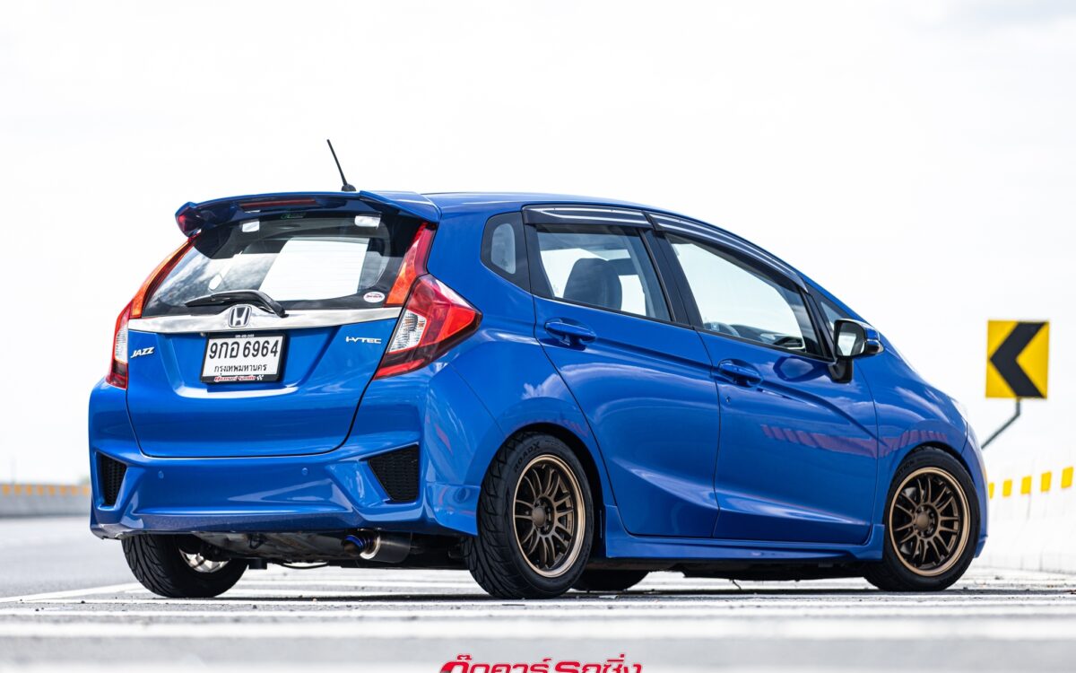 Honda Jazz GK มือสอง แต่งสวย โทร 099 456 2455 id aoddet