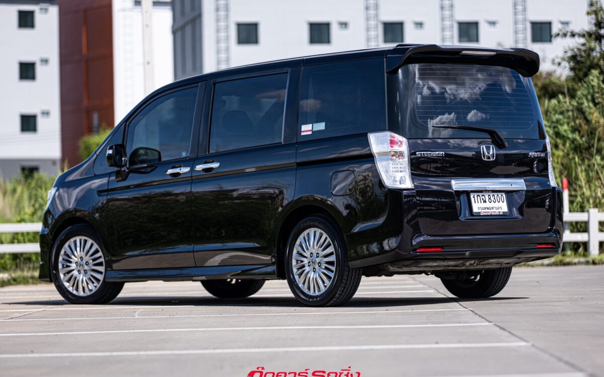 Honda Stepwgn Spada มือสอง รถบ้าน โทร 099 456 2455 id aoddet