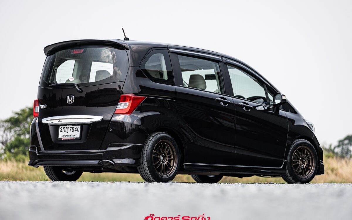 ฮอนด้าฟรีดแต่ง FREED แอร์หลัง ราคาถูก 099 456 2455 id aoddet