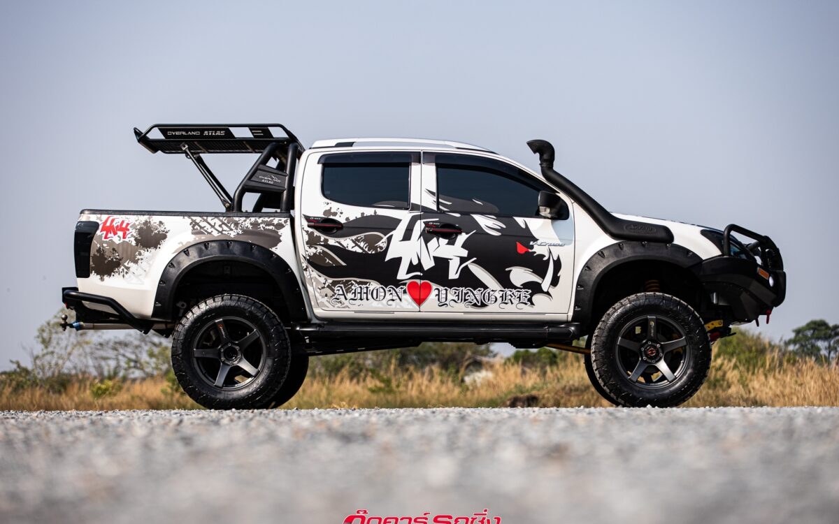 ขายรถ อีซูซุ ISUZU V-CROSS มือสอง 099 456 2455 id aoddet