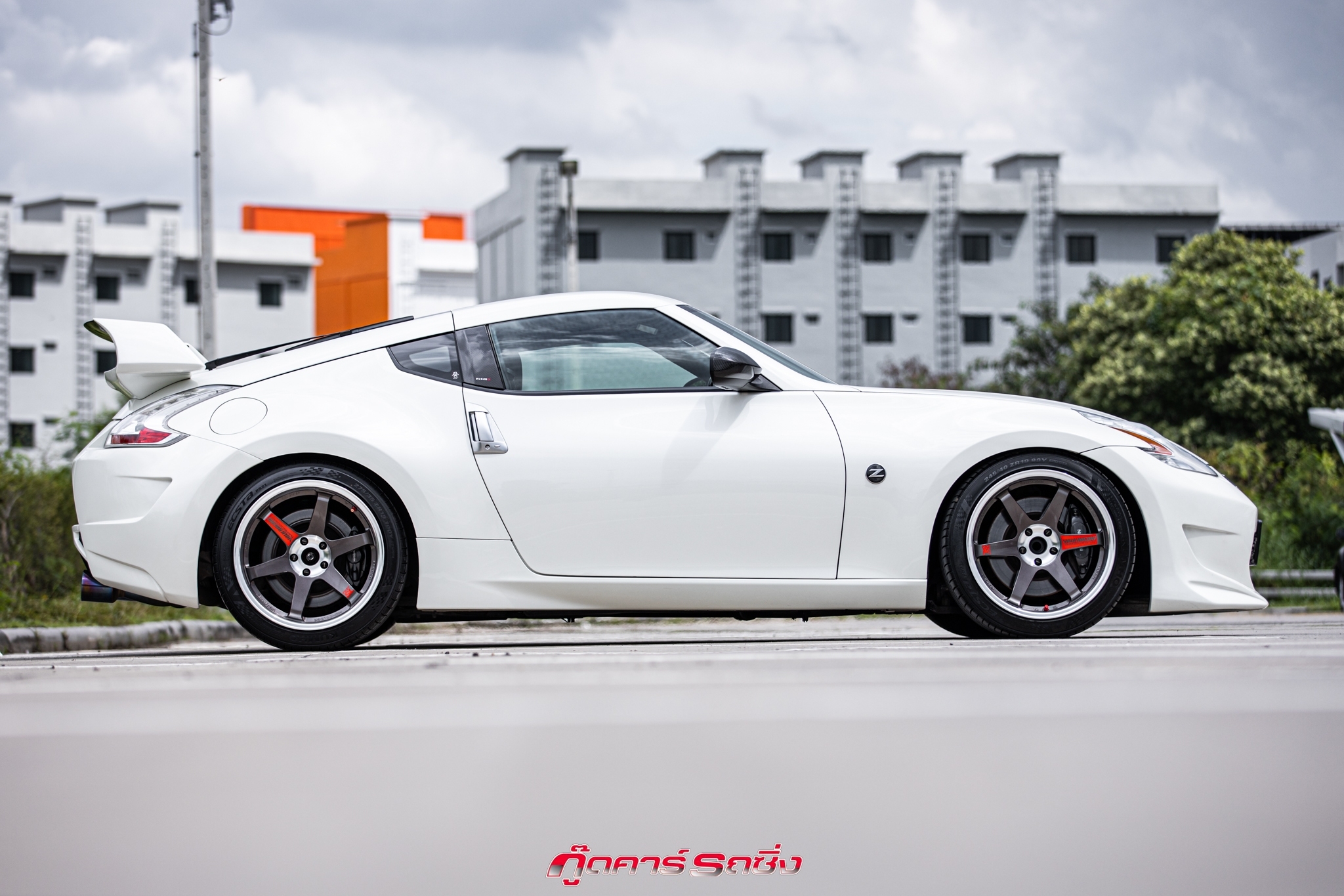 Fairlady 370z ของแต่งล้น สนใจ 099 456 2455 id aoddet